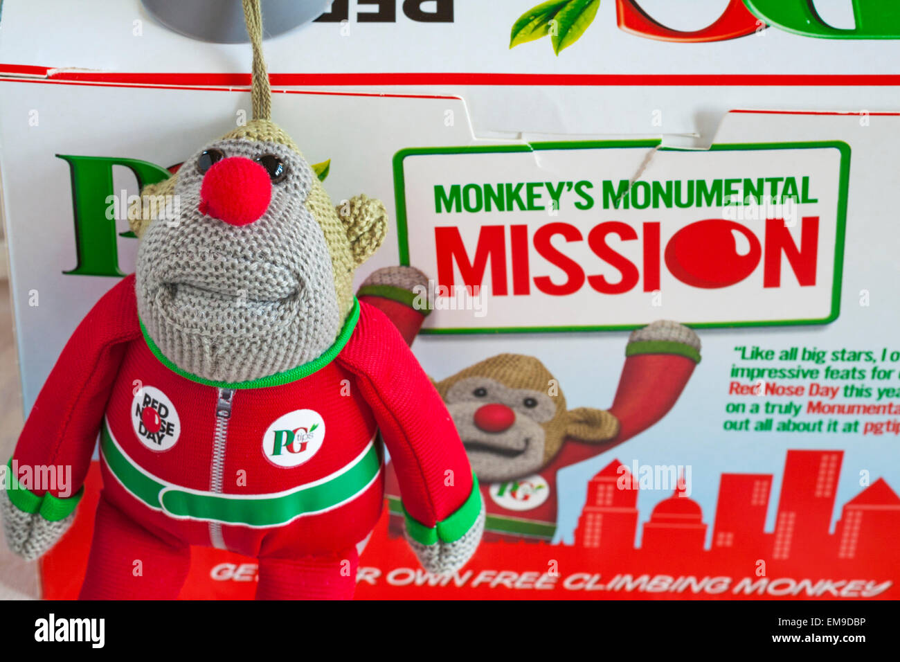 Pg tips tea with monkeys hi-res stock photography and images - Alamy