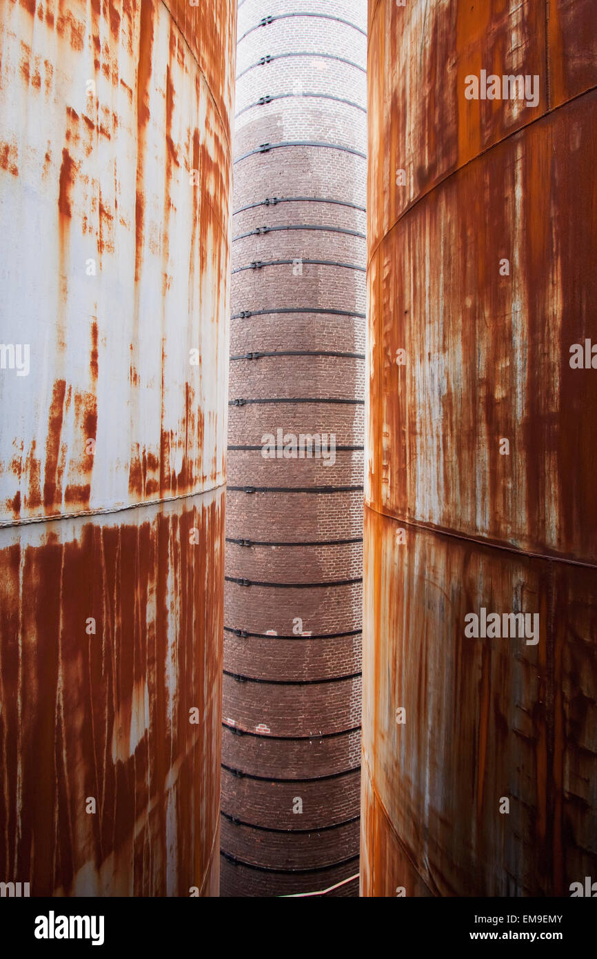 Blast Furnaces And Smoke Stack At Volklinger Hutte (Volklingen ...