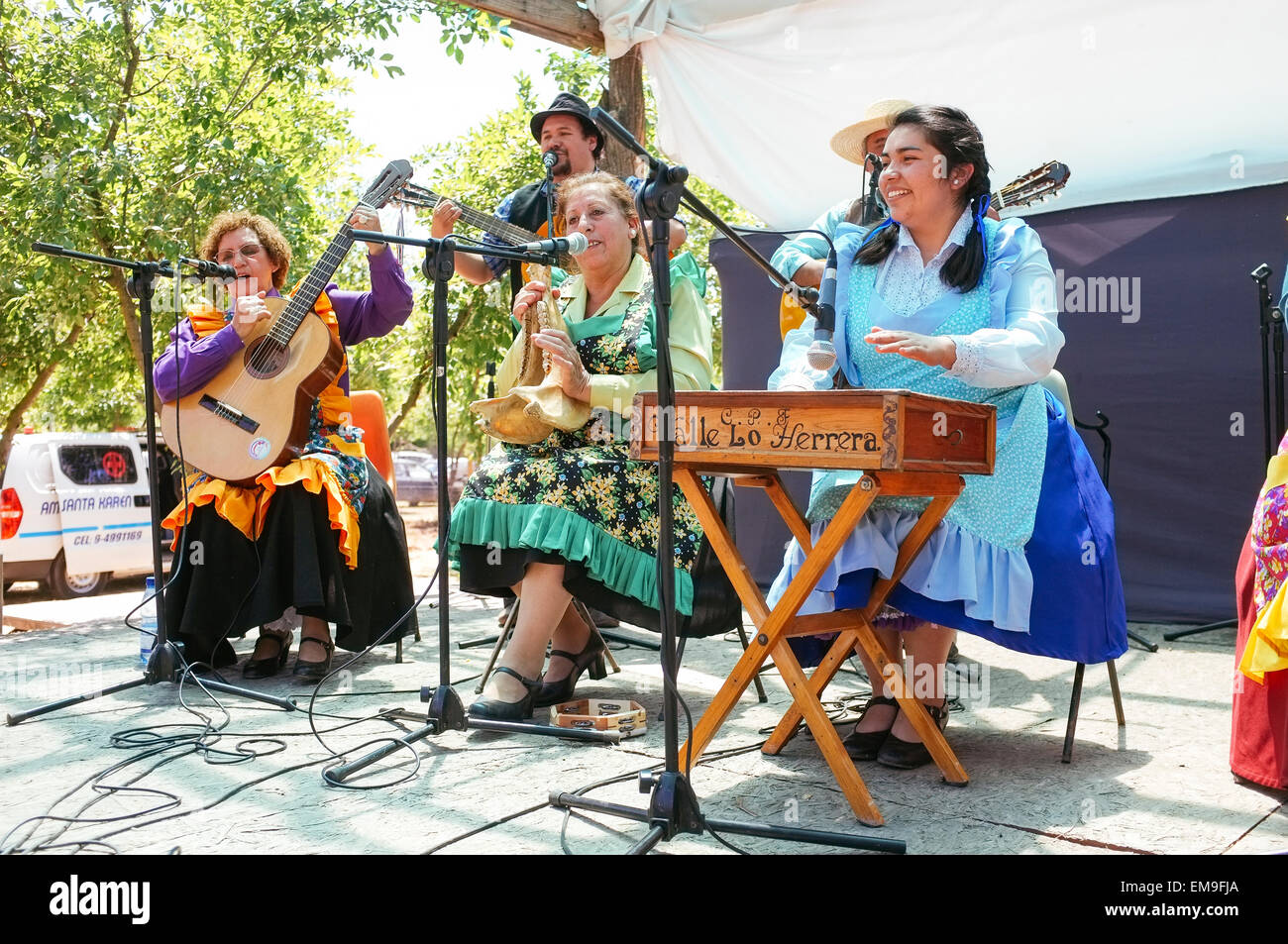 Cueca hi-res stock photography and images - Alamy