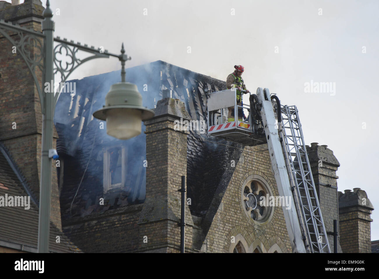 Oxford, UK. 17th April, 2015. Fire takes out the top floor of the ...