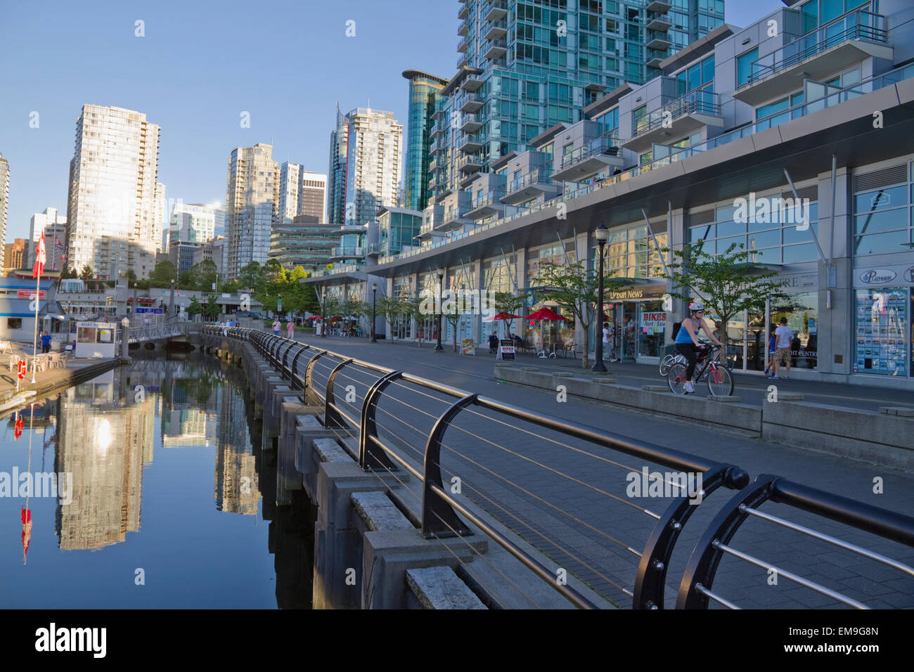 Coal Harbor Quay, Vancouver, British Columbia, Canada Stock Photo - Alamy