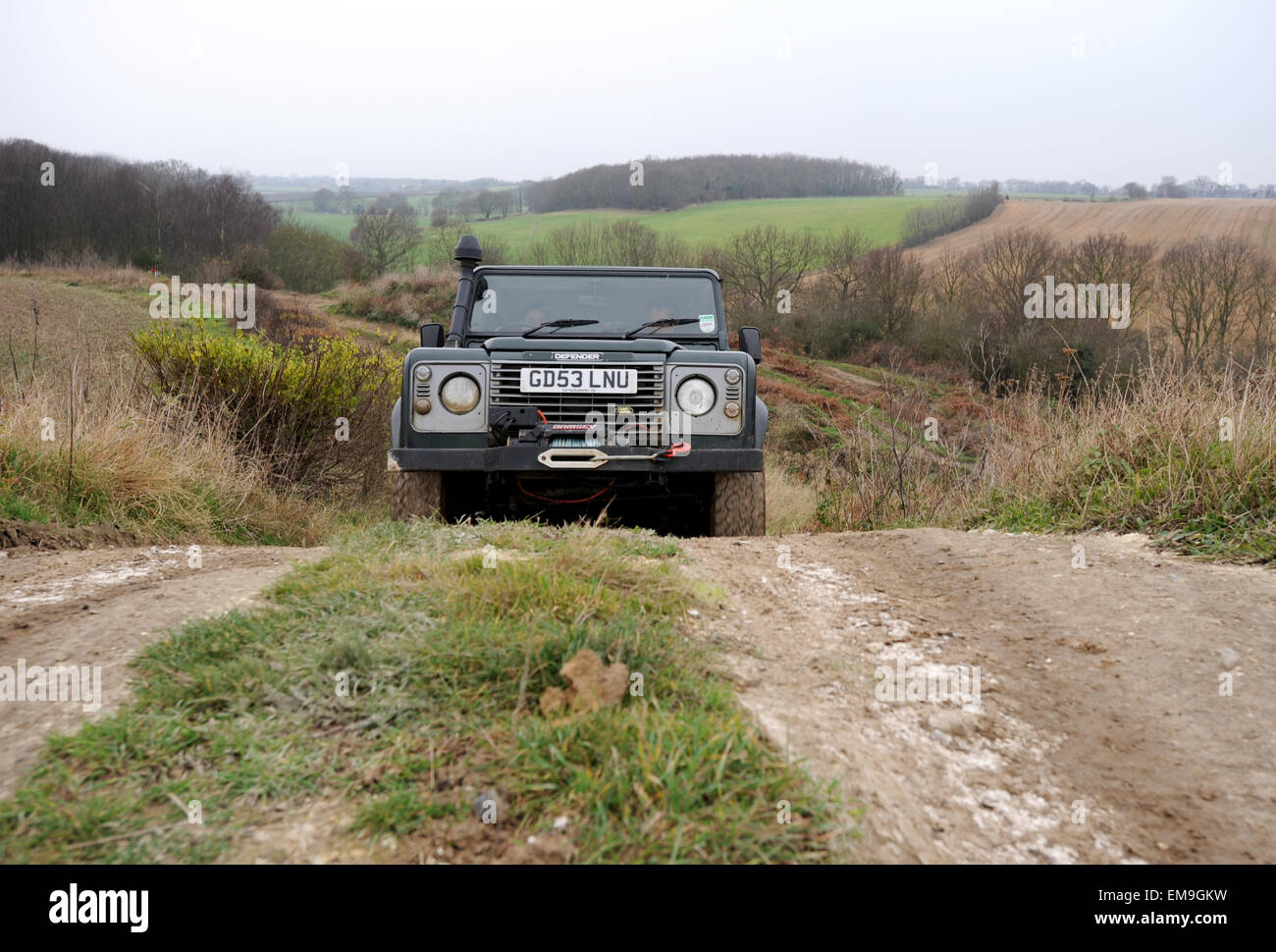 Land rover defender off road hi-res stock photography and images - Alamy