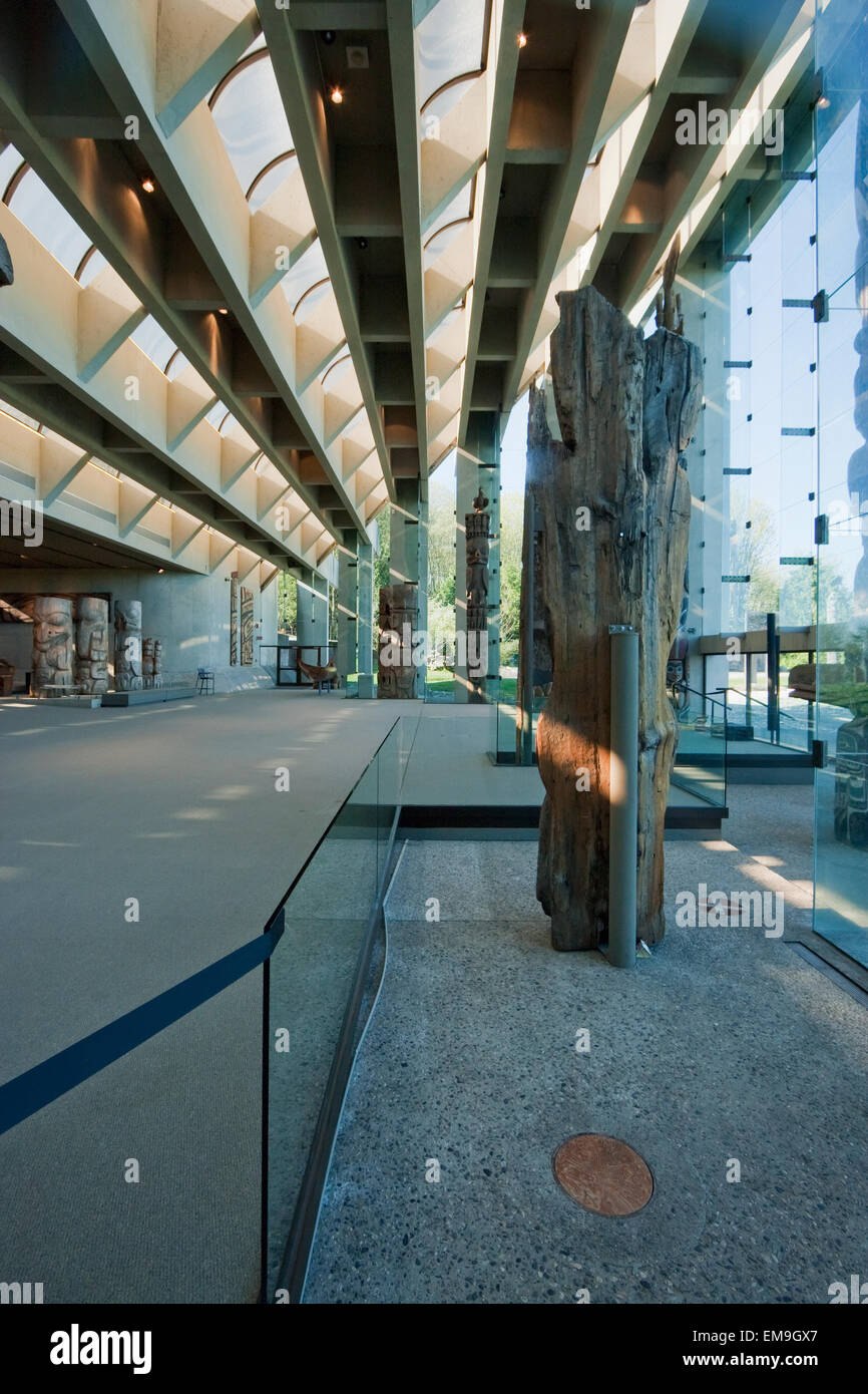 Totem Poles In The Great Hall Of The Anthropology Museum Of The ...