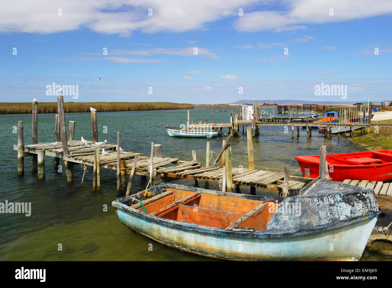 boats and jetties Stock Photo - Alamy