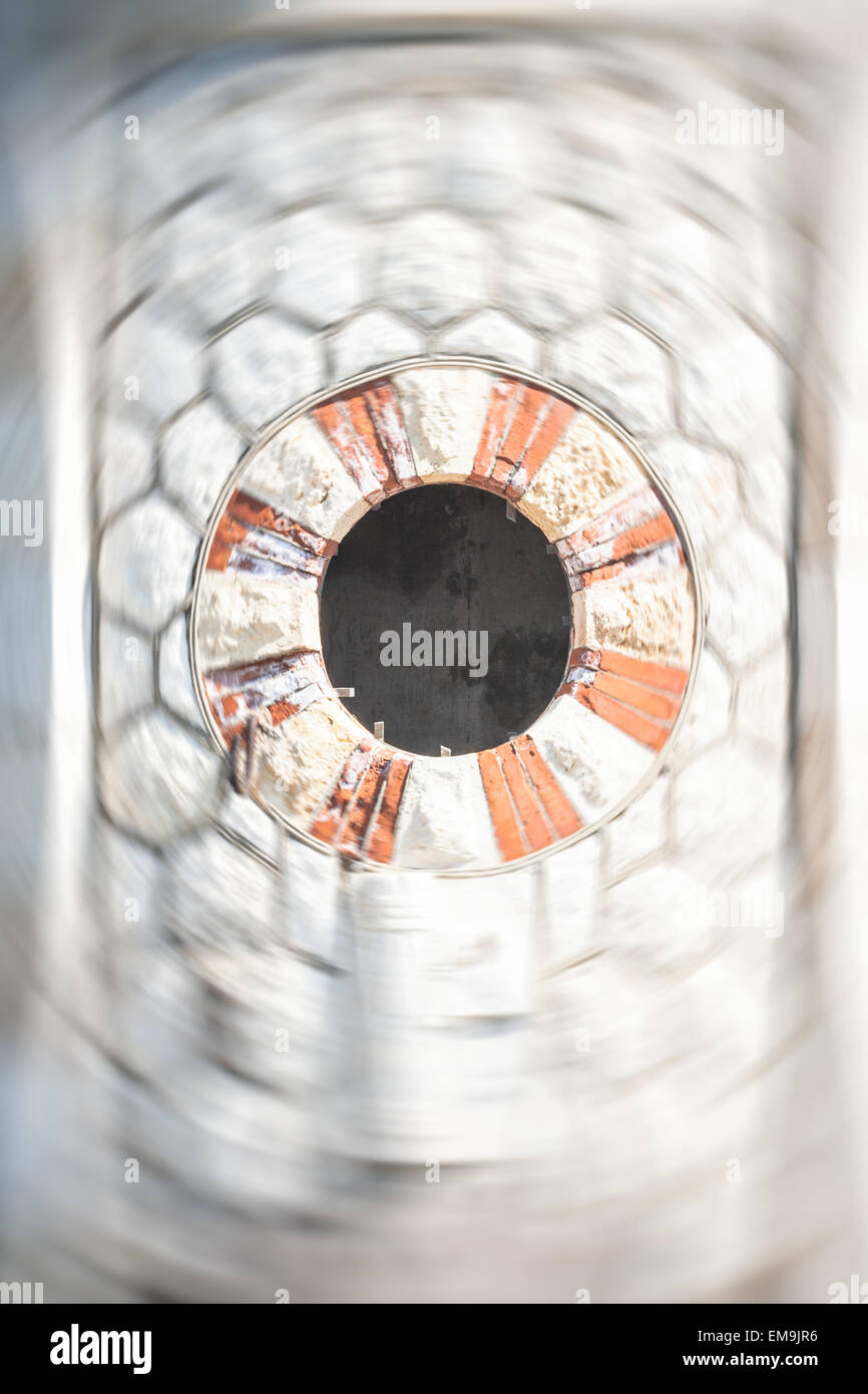 Circular pier hi-res stock photography and images - Alamy