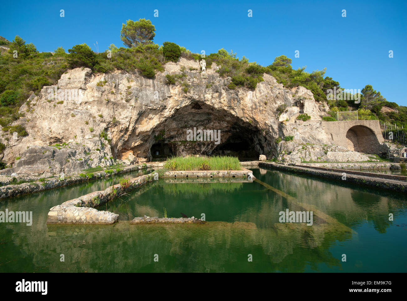 Sperlonga grotto hi-res stock photography and images - Alamy