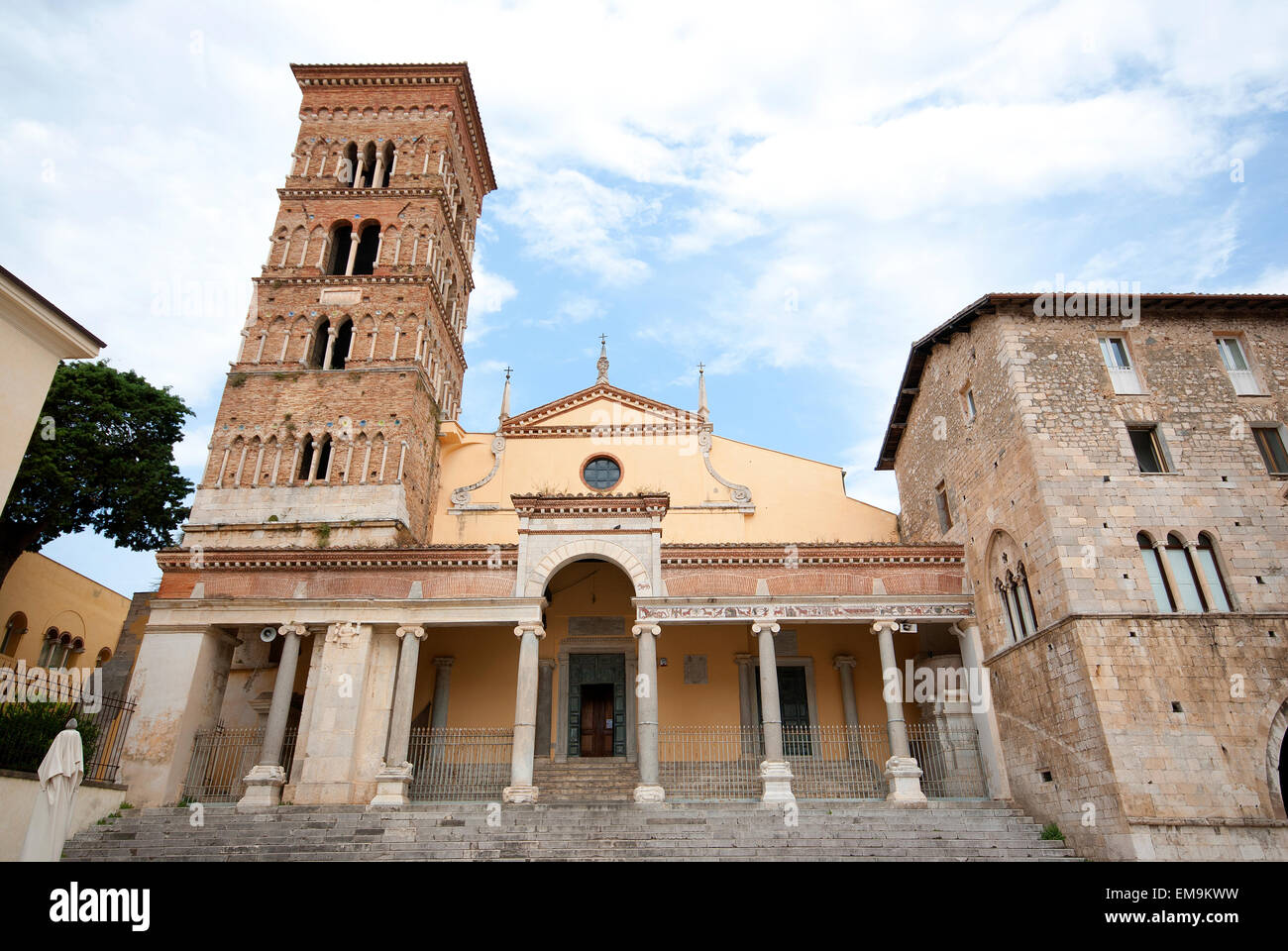 Terracina, San Cesareo Cathedral and Romanesque bell tower, Duomo ...