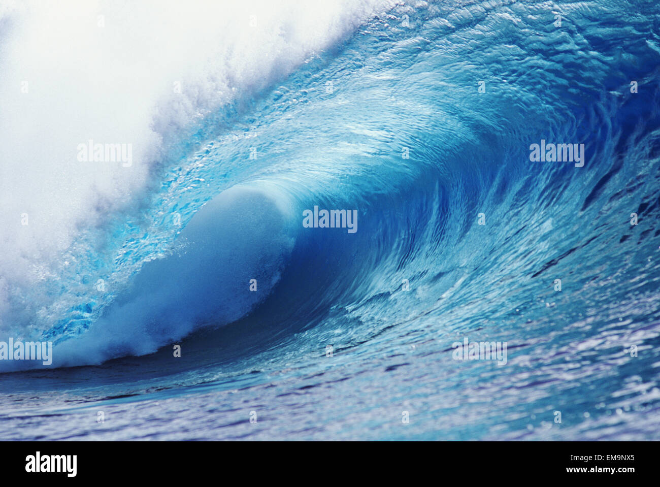 Hawaii, Crystal Ice Blue Wave Stock Photo - Alamy