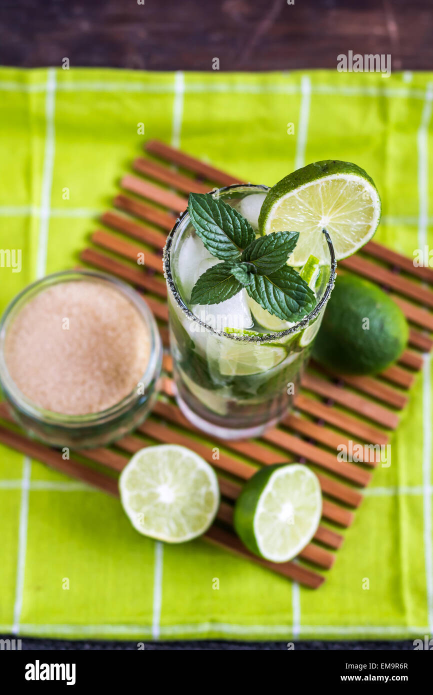 Mojito Lime Alcoholic Drink Cocktail Overhead Stock Photo - Alamy