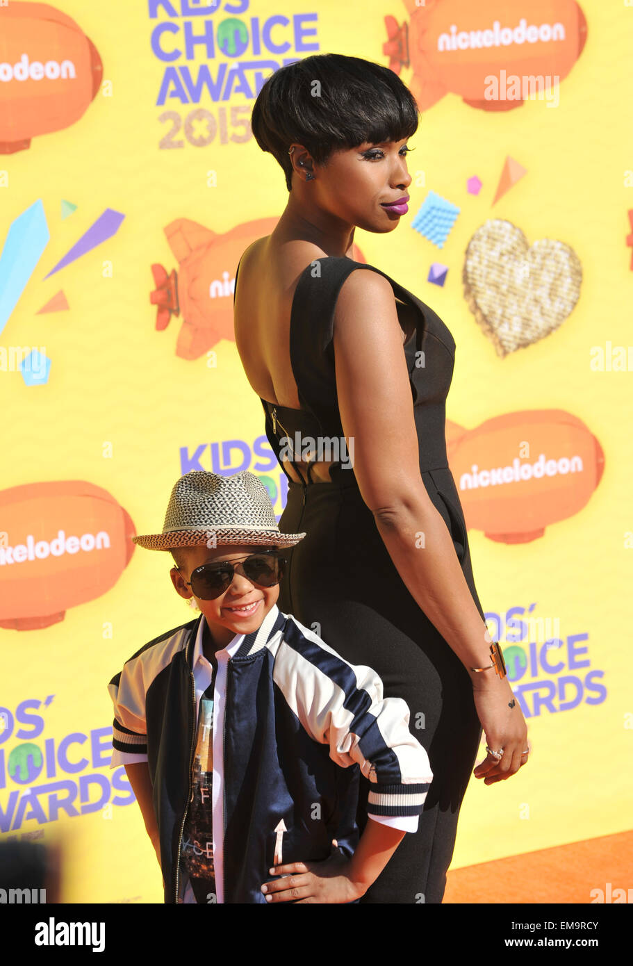 LOS ANGELES, CA - MARCH 28, 2015: Jennifer Hudson & son David Daniel ...