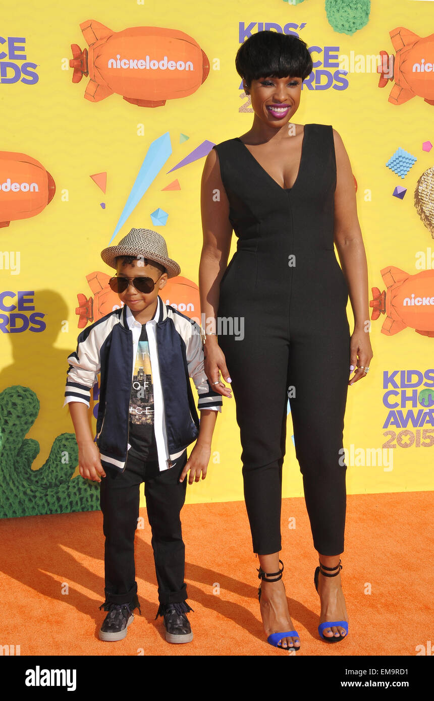 LOS ANGELES, CA - MARCH 28, 2015: Jennifer Hudson & son David Daniel ...