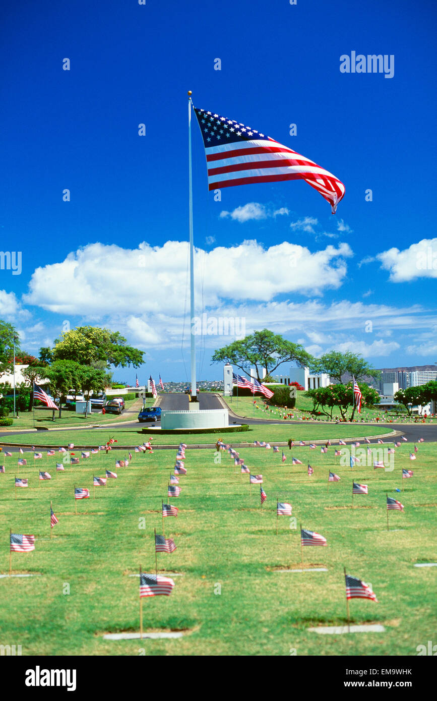 Hawaii, Oahu, Punchbowl Cemetary Of The Pacific, Large American Flag ...