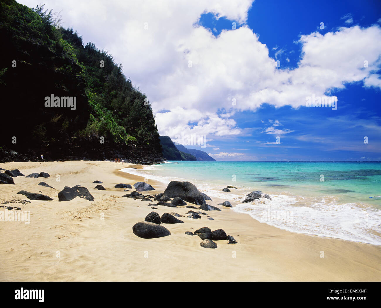Hawaii, Kauai, Napali Coast Beach And Shoreline From Haena State Park ...
