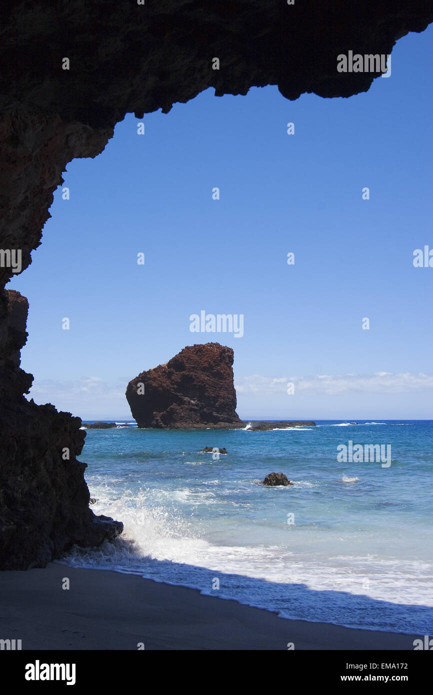 Hawaii, Lanai, Pu'u Pehe, Sweetheart Rock Seen From Sea Cave Stock ...