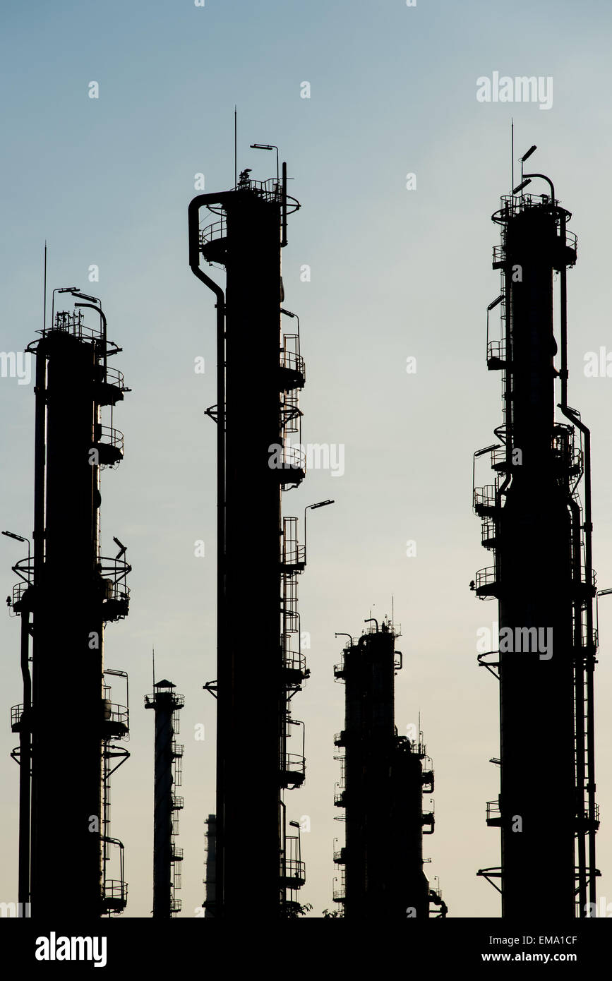 Natural gas plant hi-res stock photography and images - Alamy