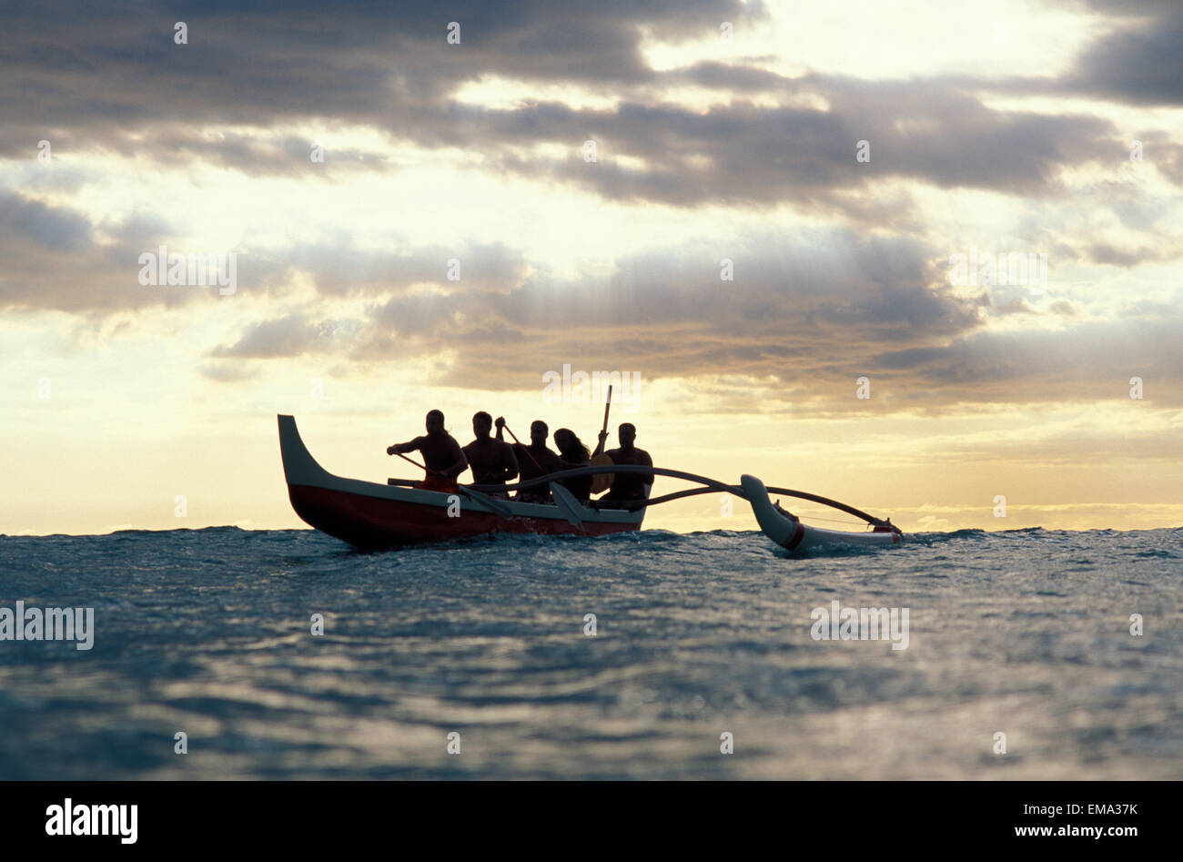 Hawaii, Outrigger Canoe, Ocean Sunset, Dramatic Sky Stock Photo - Alamy