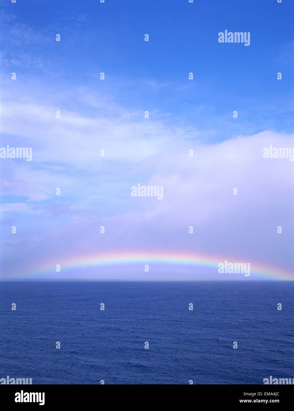 Hawaii, Full Rainbow Over Ocean, Blue Sky, Clouds A21C Stock Photo - Alamy