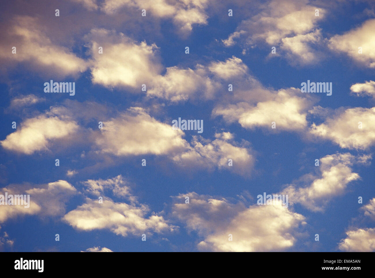Blue sky with slight white clouds hi-res stock photography and images ...