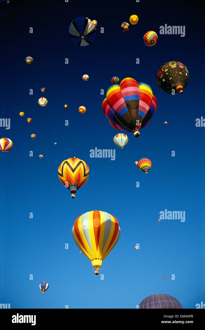 California, Laguna, Hot Air Balloons In Flight, B1242 Stock Photo - Alamy