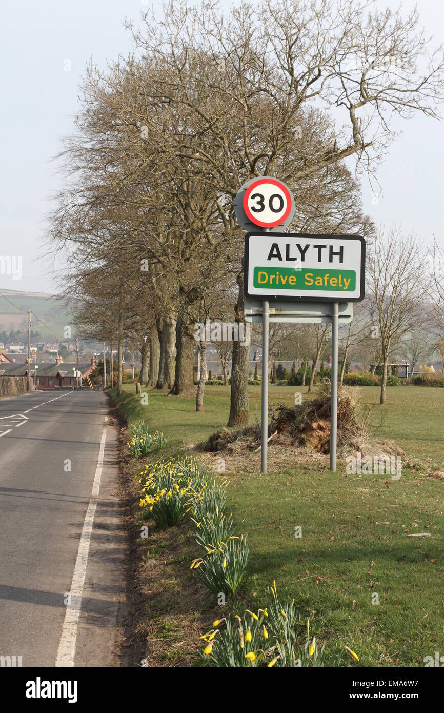 Scottish village alyth scotland hi-res stock photography and images - Alamy