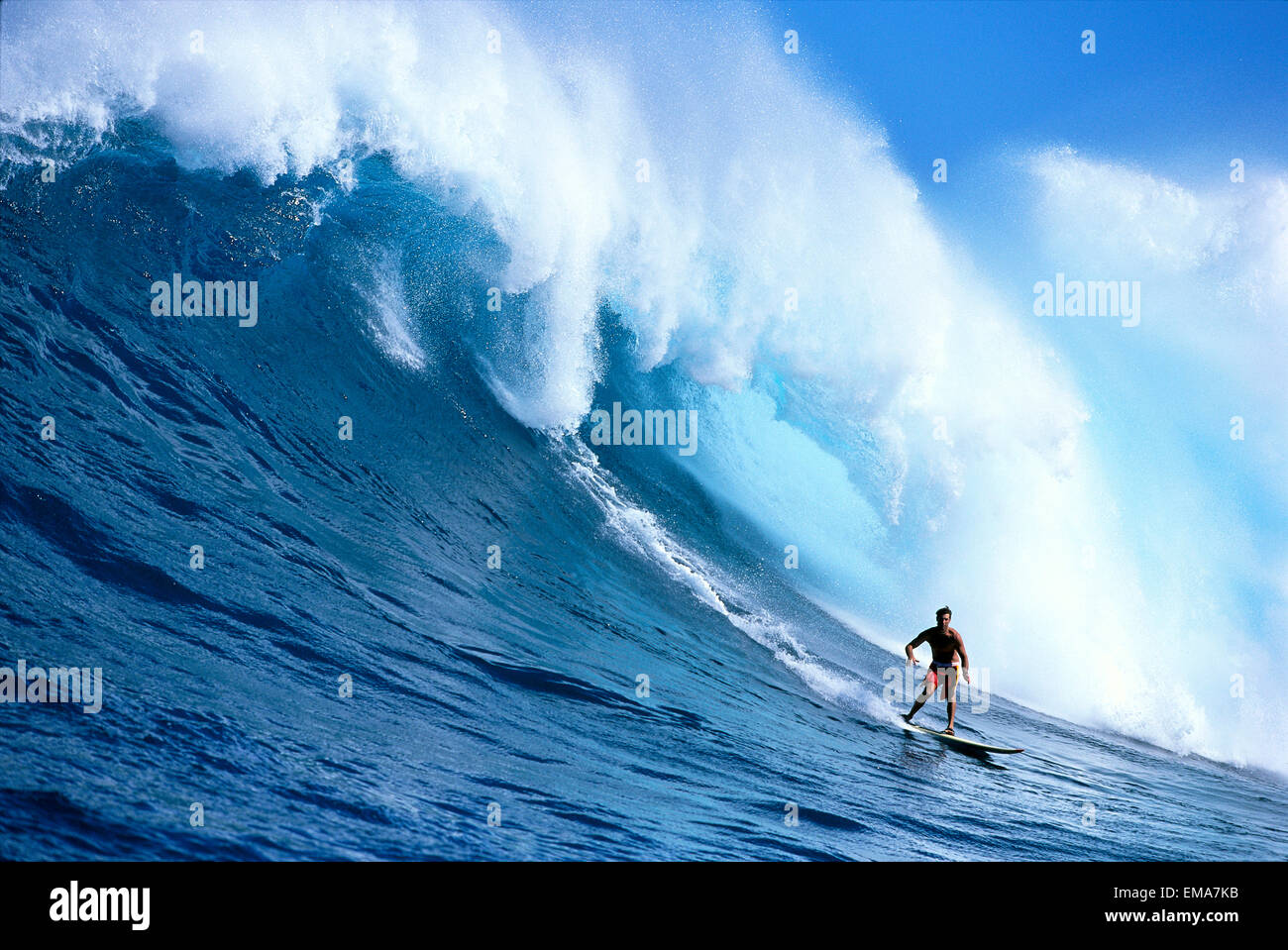 Hawaii, Maui, Jaws, Sierra Emory Looks At Camera, In Front Of Large ...
