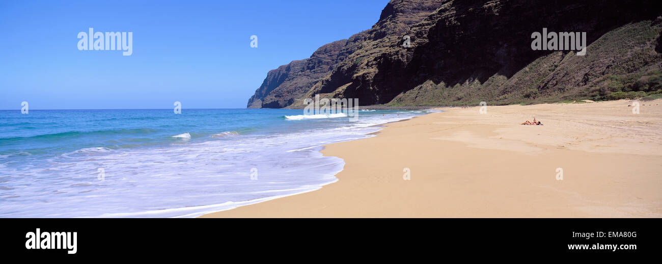 Hawaii, Kauai, Polihale Beach Panoramic View With Few Visitors ...