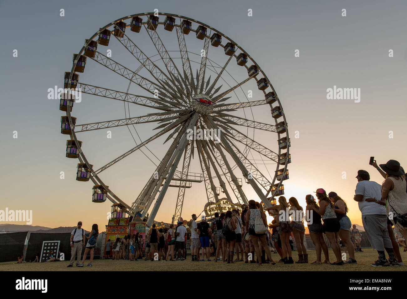 Ferris wheel sunset coachella hi-res stock photography and images - Alamy