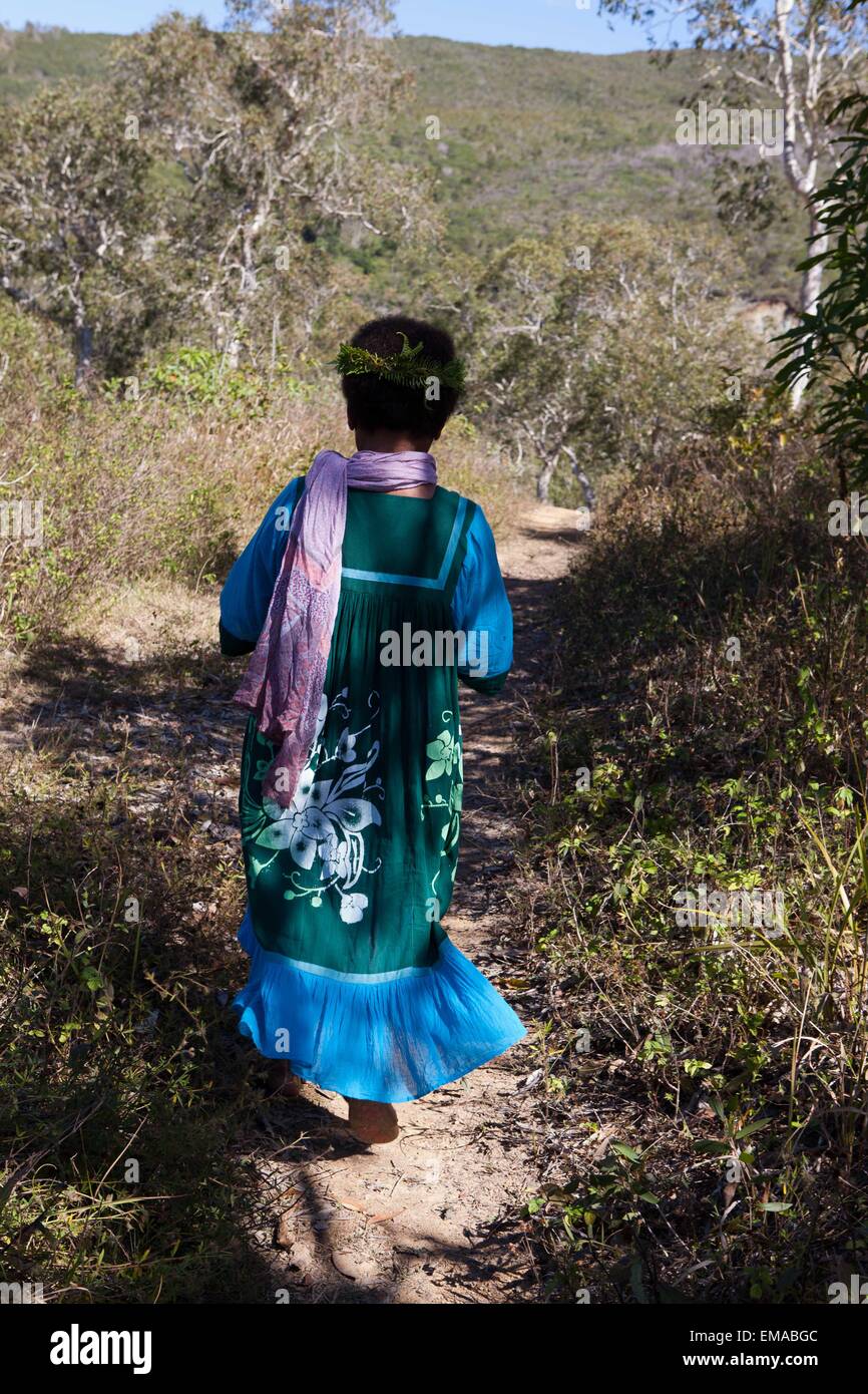 New Caledonia, autosufficient Goopa Gohapin North Tribe, in Poya, woman ...