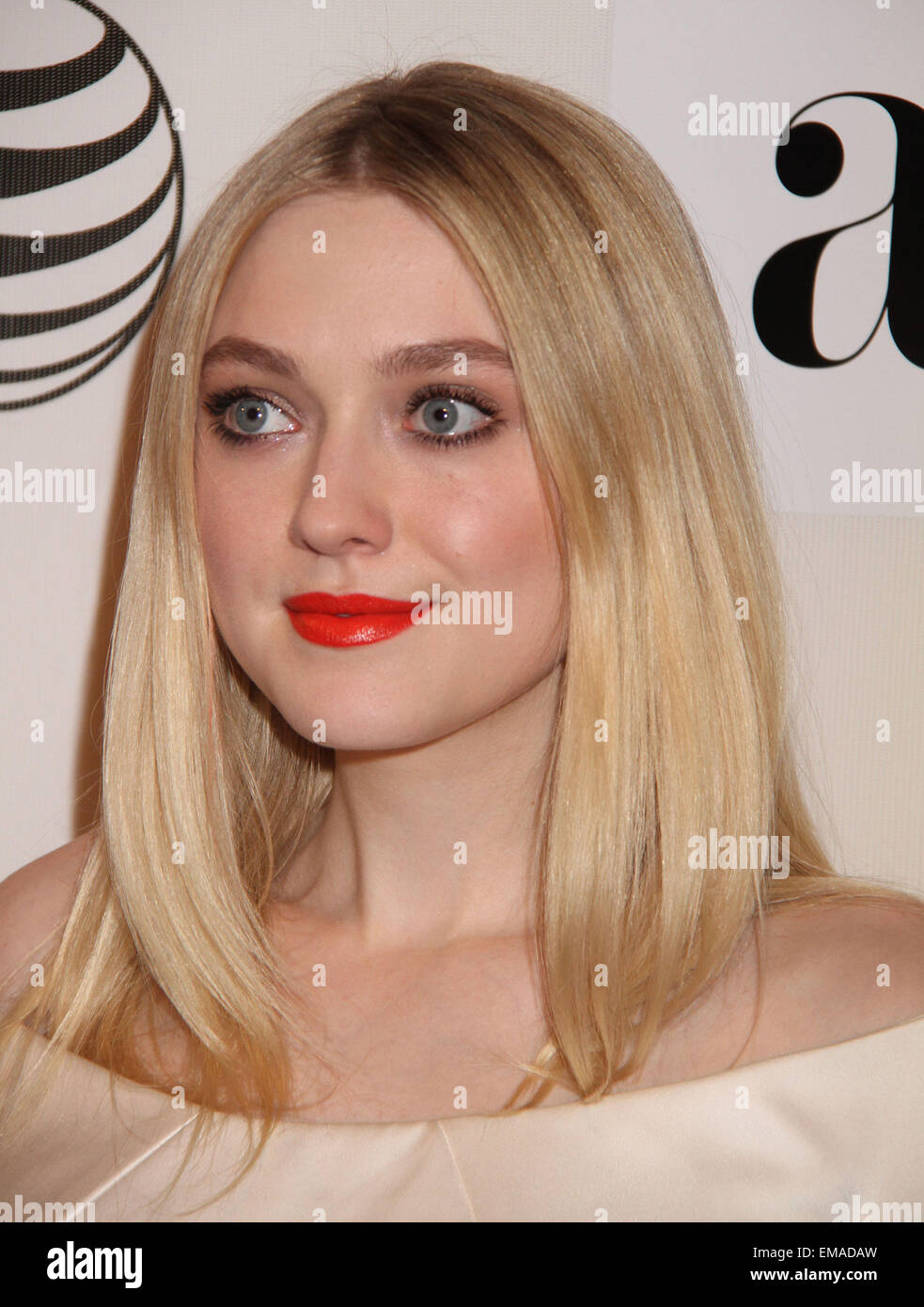 April 17, 2015 - New York, New York, U.S. - Actress DAKOTA FANNING ...