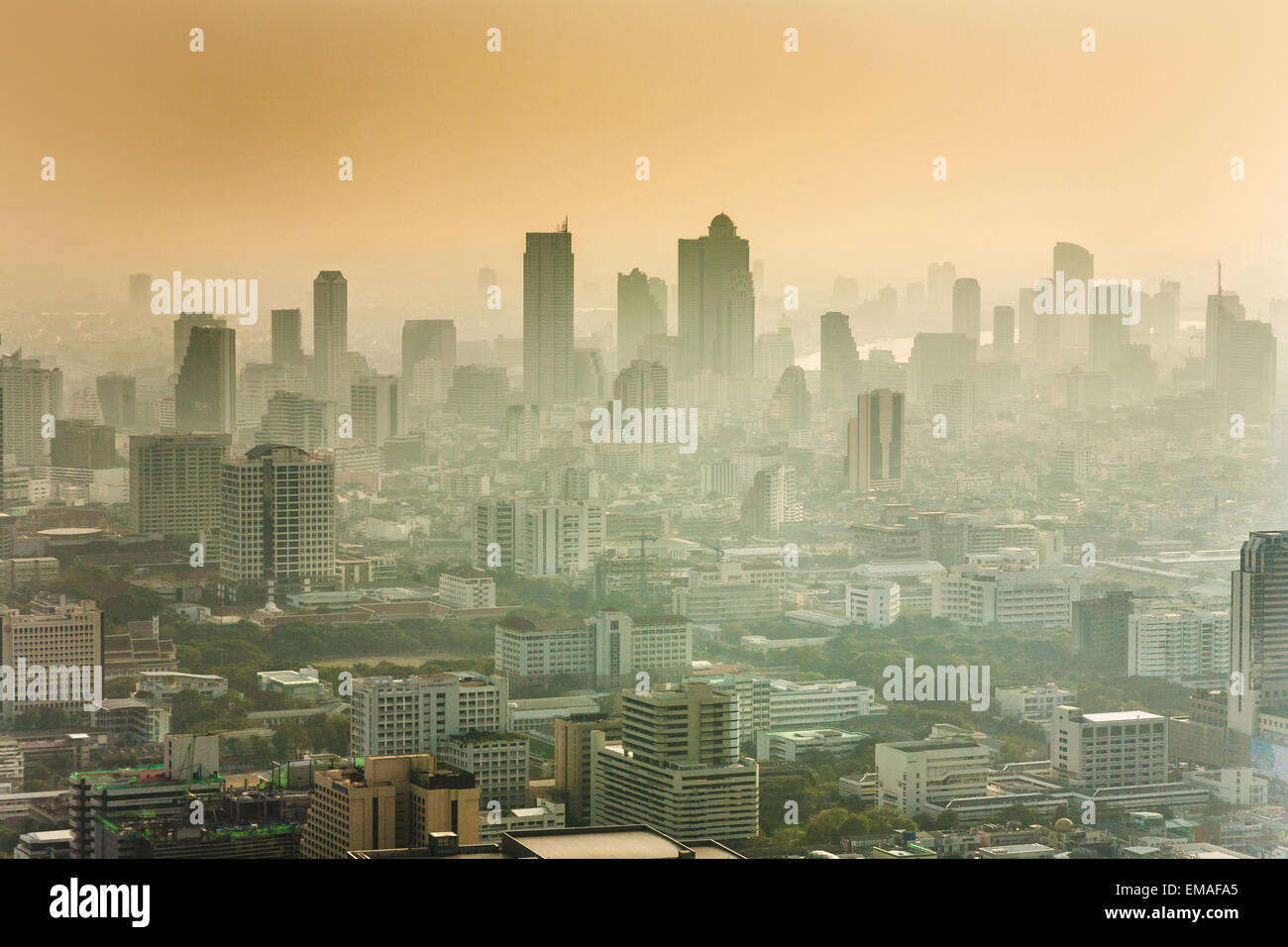 Aerial view of office blocks hi-res stock photography and images - Alamy