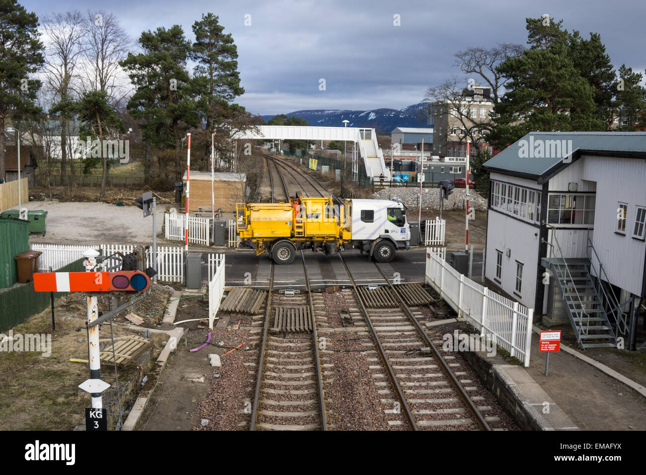 Level crossing scotland hi-res stock photography and images - Alamy
