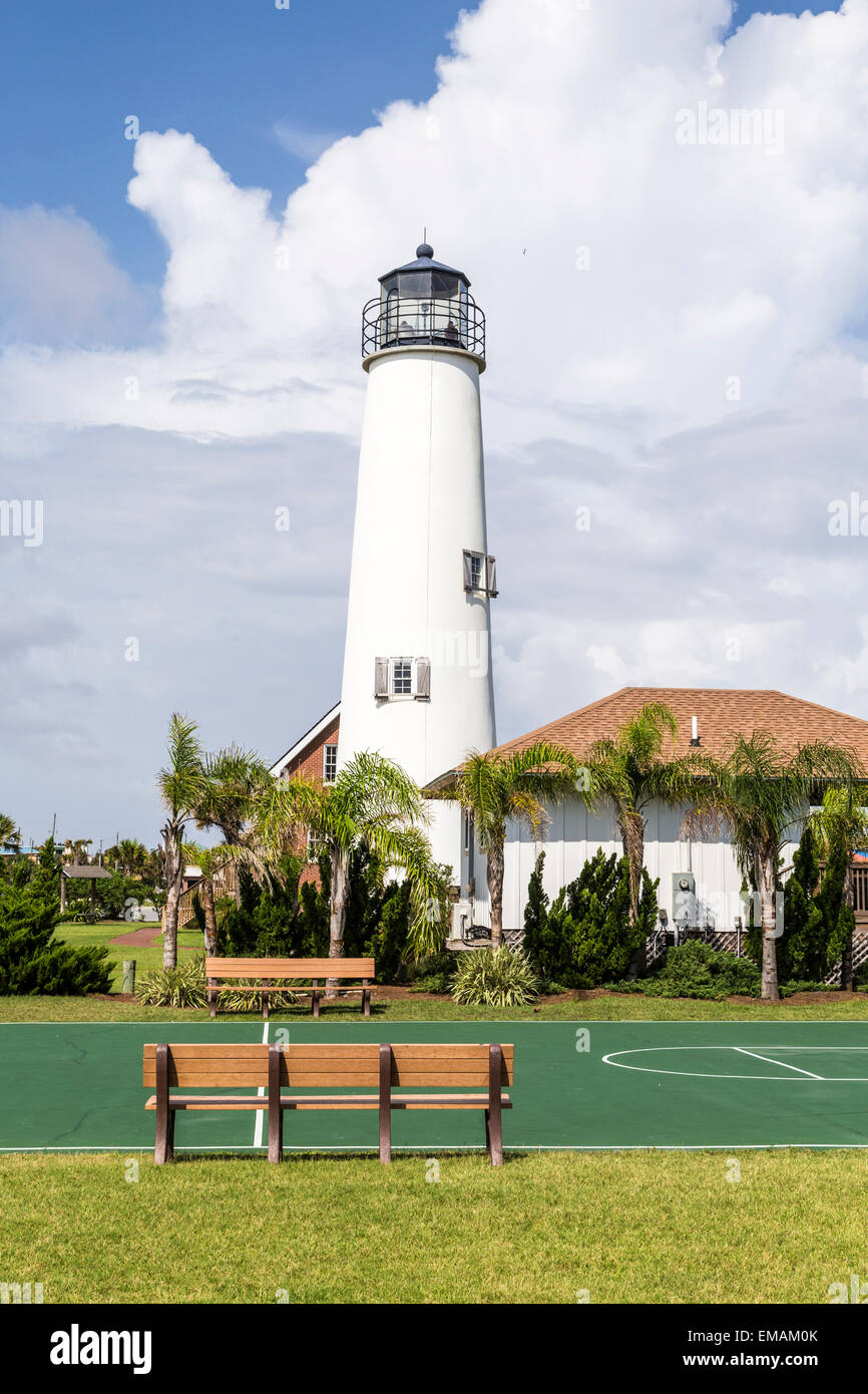 Lighthouse at st george island hi-res stock photography and images - Alamy