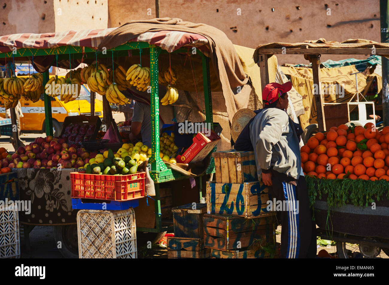 Fruit seller, Medina, Marrakech, Morocco Stock Photo - Alamy