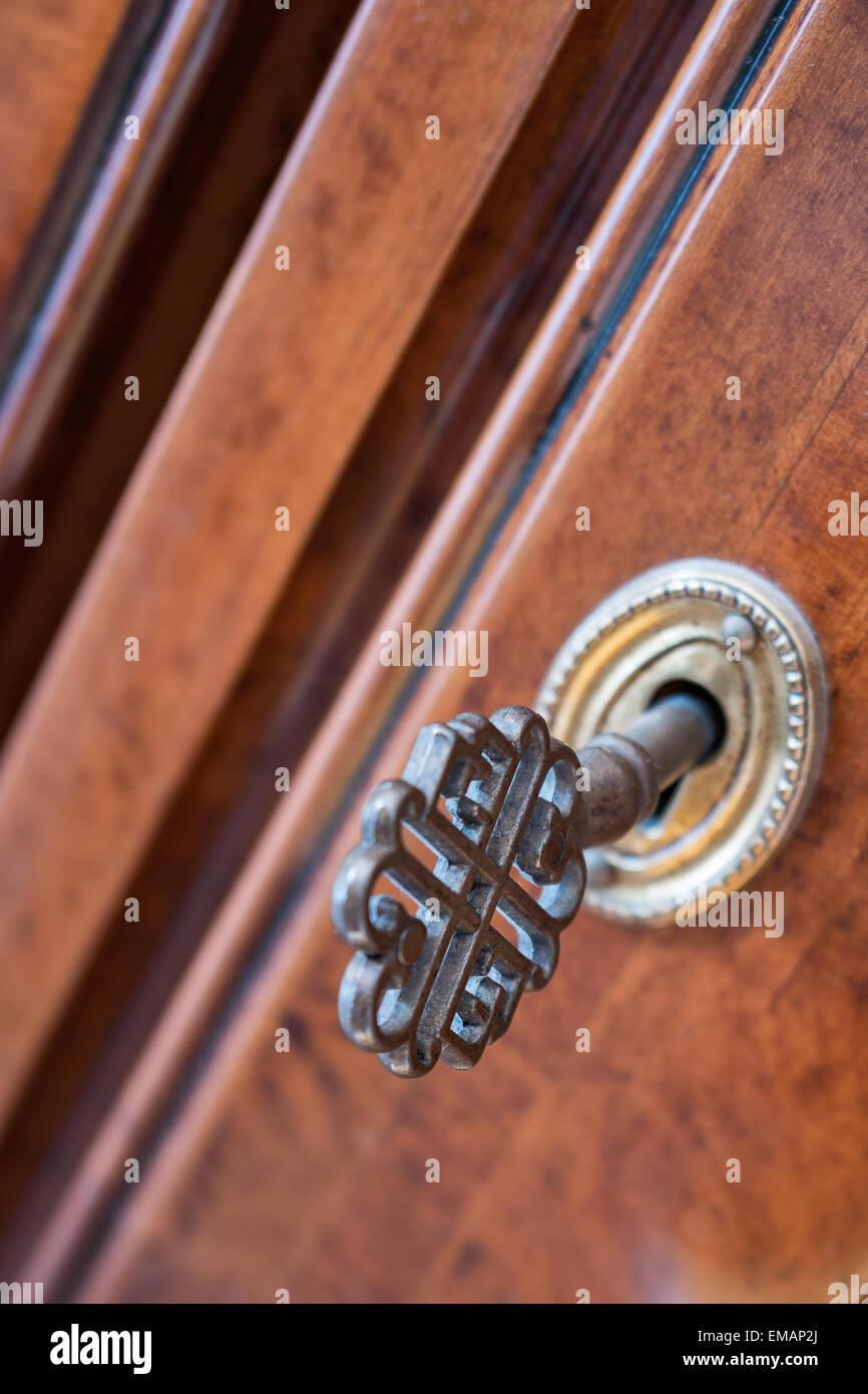 Key hole lock hi-res stock photography and images - Alamy