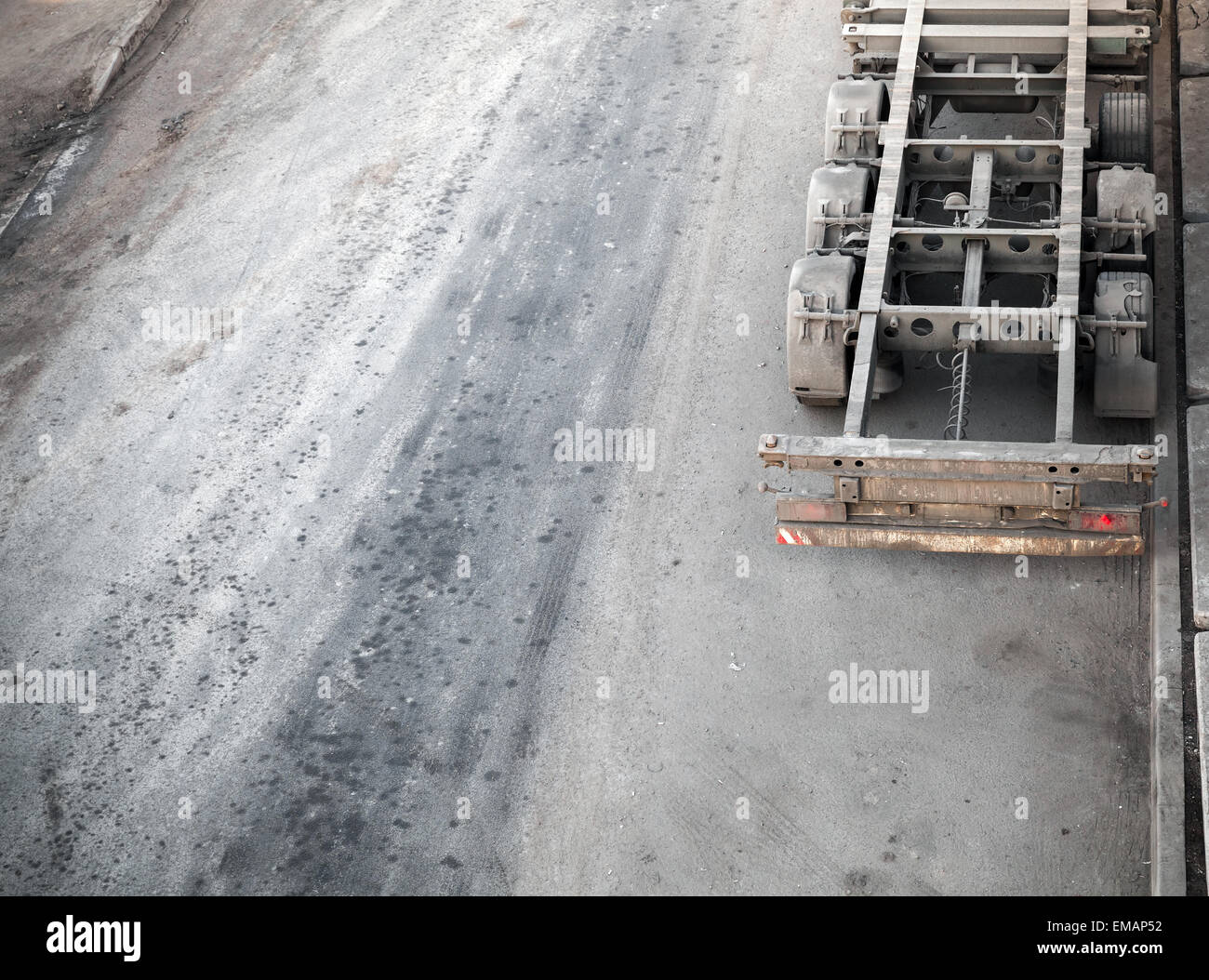 Lorry rear dirty hi-res stock photography and images - Alamy