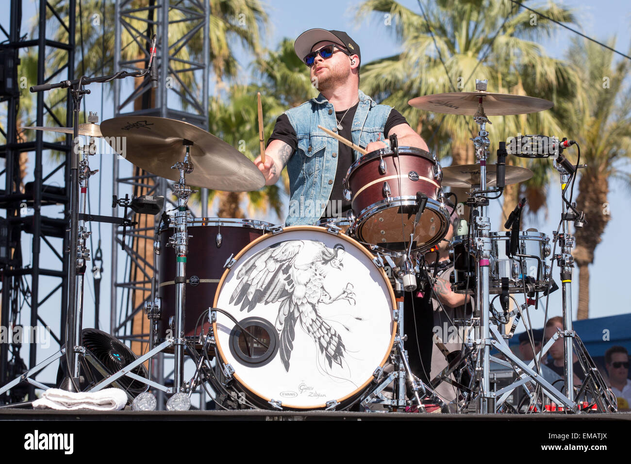 Ben thatcher drummer hi-res stock photography and images - Alamy