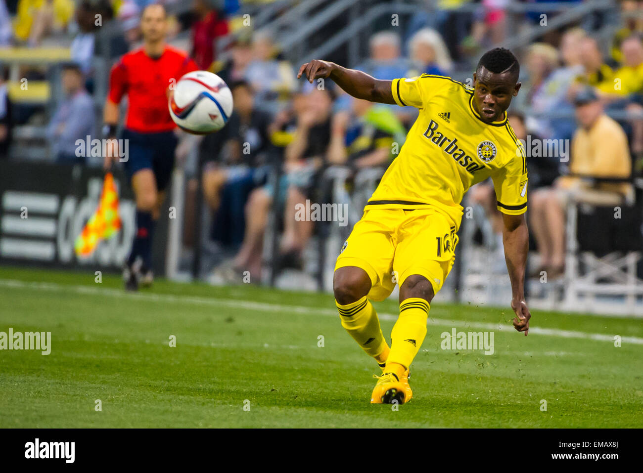 Columbus, Ohio, USA. 18th April, 2015. Columbus Crew SC defender Waylon ...