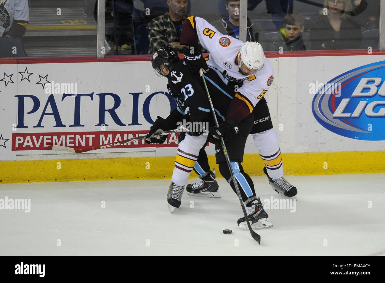 Taylor aronson hi-res stock photography and images - Alamy