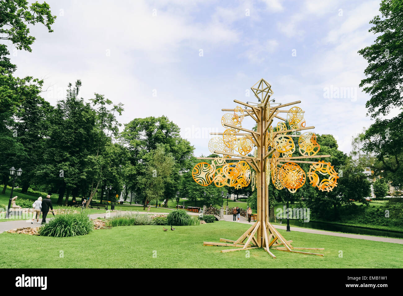 Summer Solstice Party Decorations