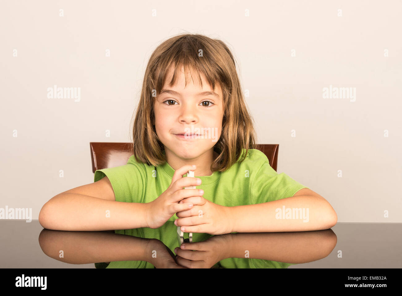 Girl shuffling cards hi-res stock photography and images - Alamy