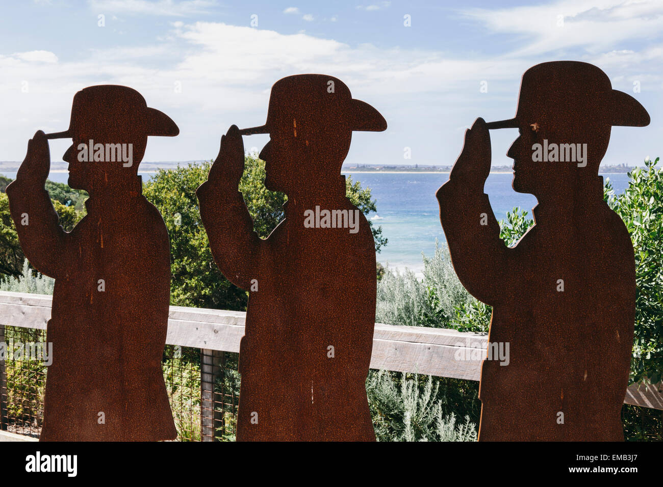 Statue of ANZAC soldiers in silhouette, Point Nepean National Park ...