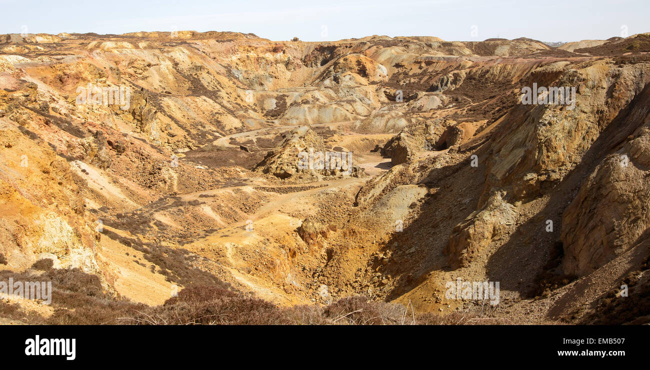 The site of an open cast mine hi-res stock photography and images - Alamy