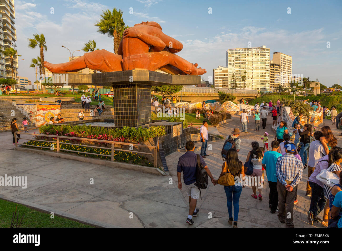 Peru, Lima. Love Park (Parque del Amor). Sculpture "The Kiss" (El Beso ...