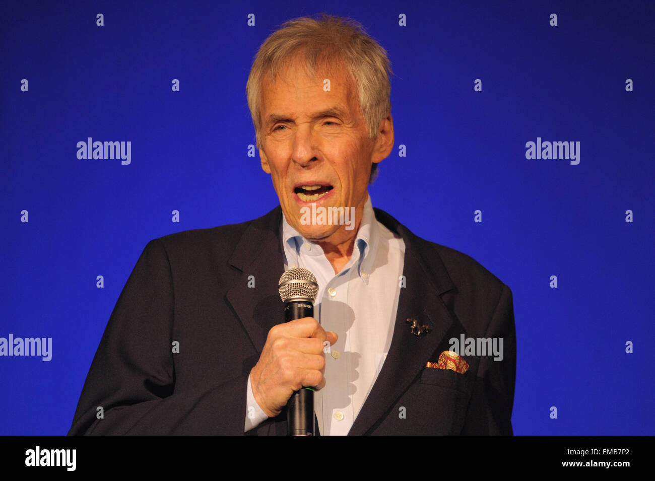 Burt bacharach american singer songwriter in hi-res stock photography ...