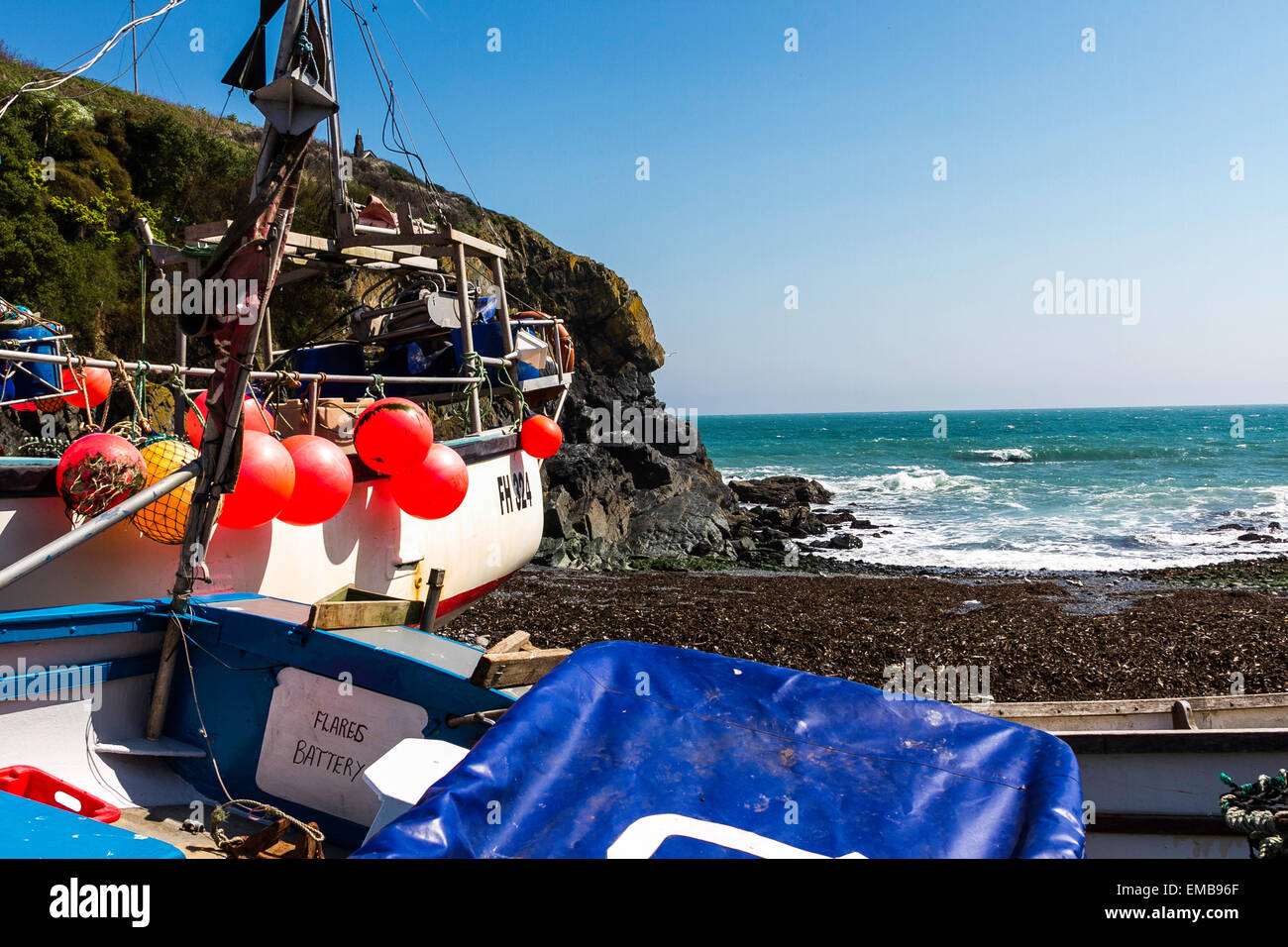 Cadgwith crabs hi-res stock photography and images - Alamy