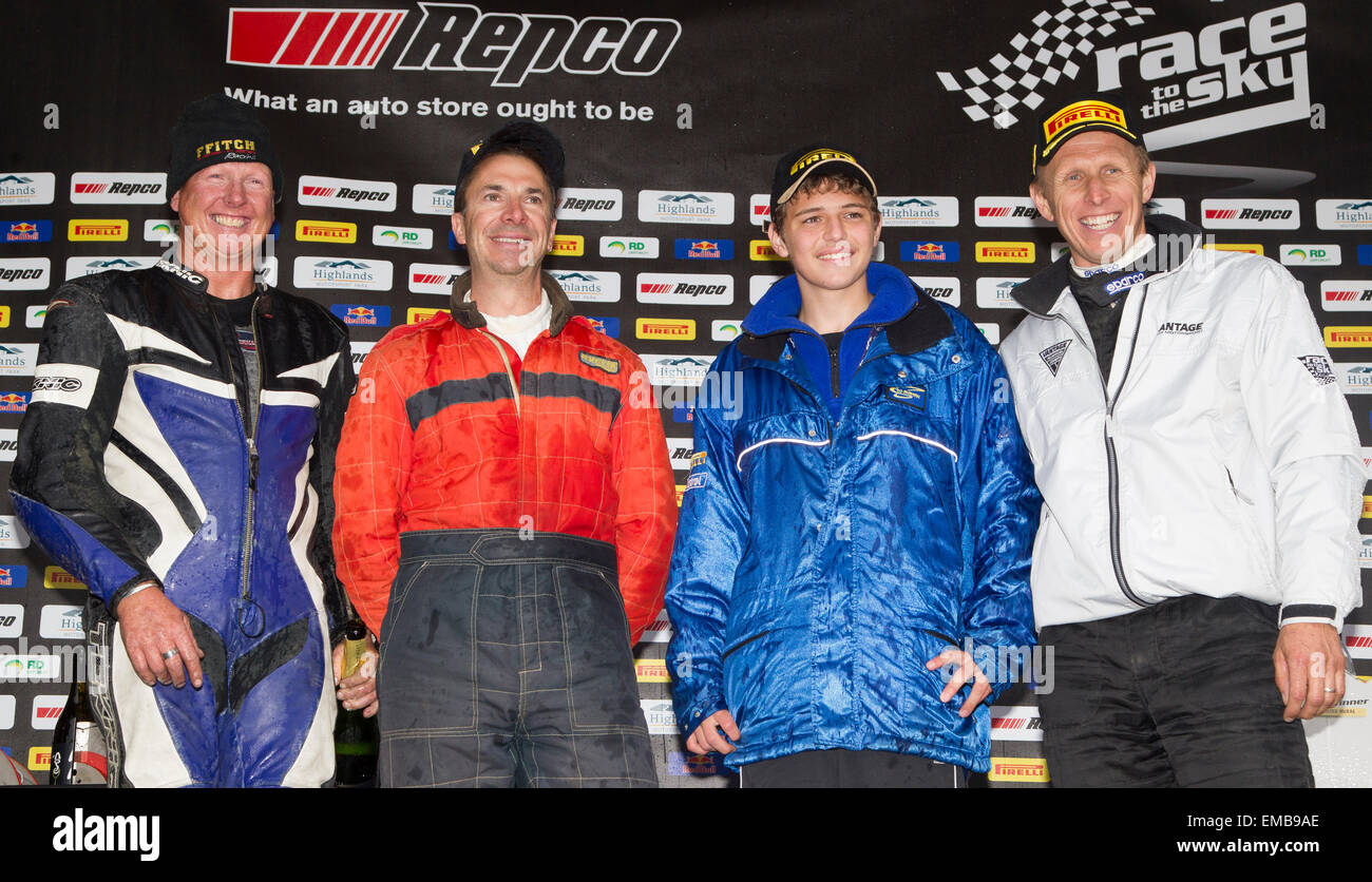 Wanaka, New Zealand. 19th Apr, 2015. (L to R) Ian Ffitch, Brett Hayward ...