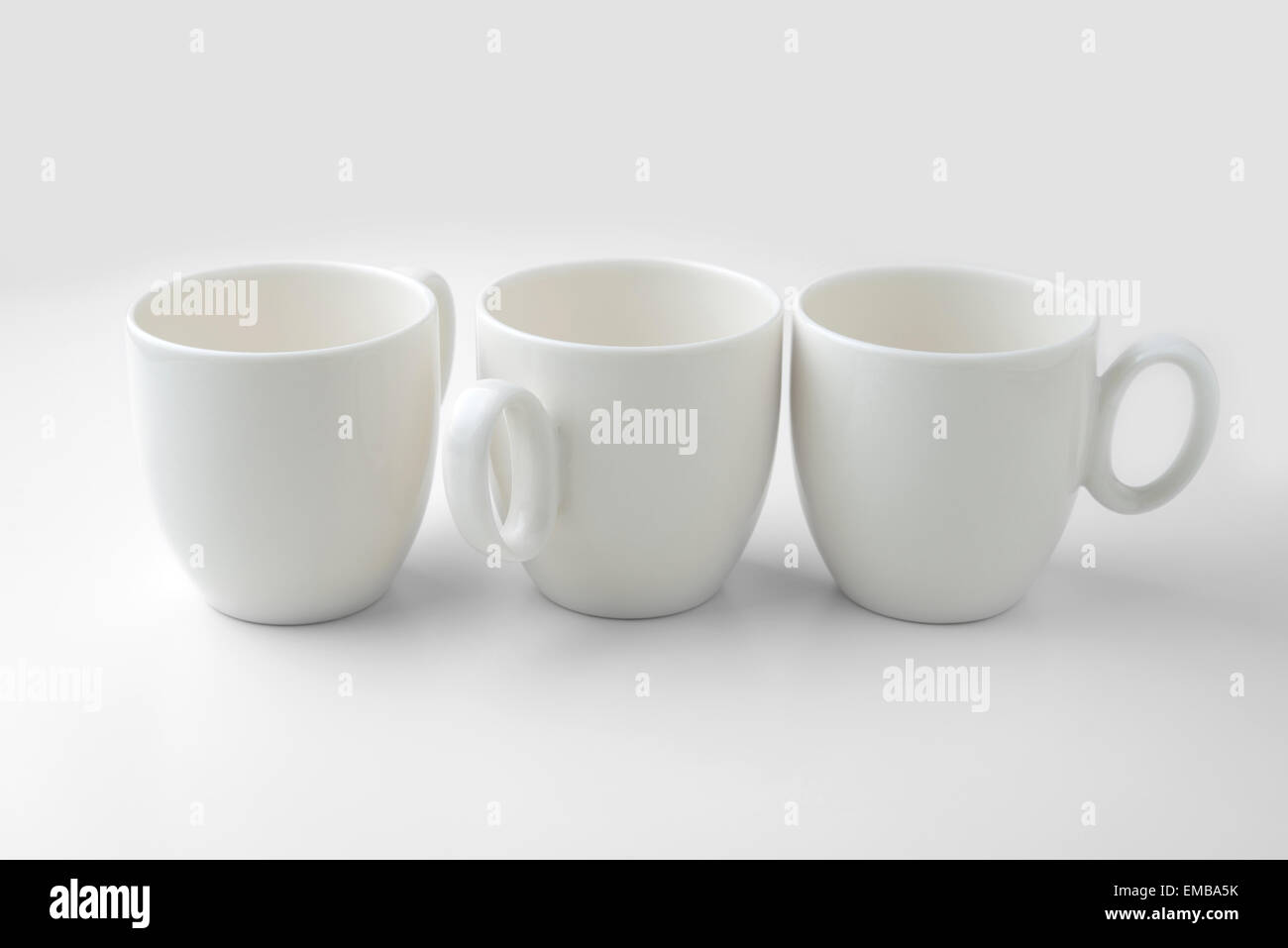 Empty tea cup hi-res stock photography and images - Alamy