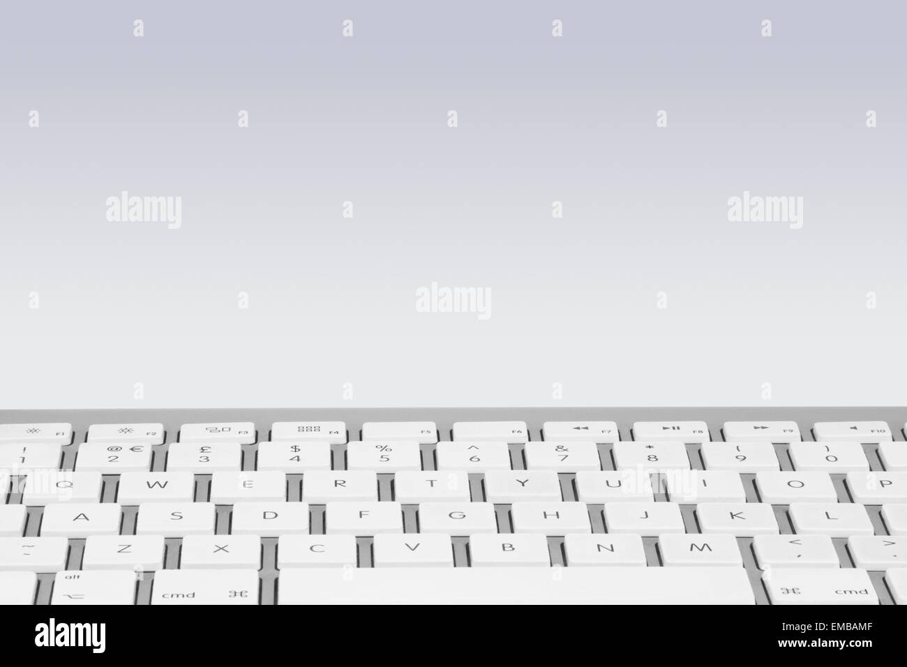 white computer keyboard Stock Photo - Alamy