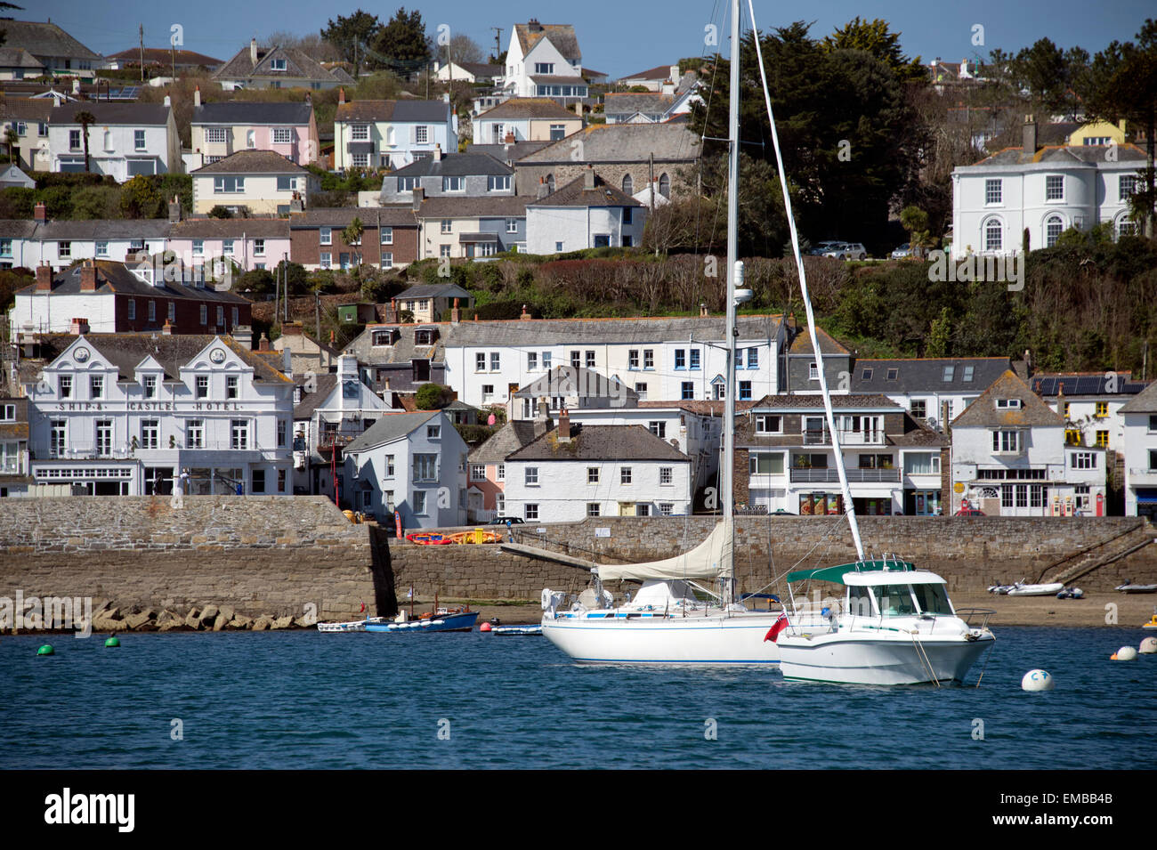 St.Mawes,Cornwall,UK,a former fishing village and harbour,now a tourist ...