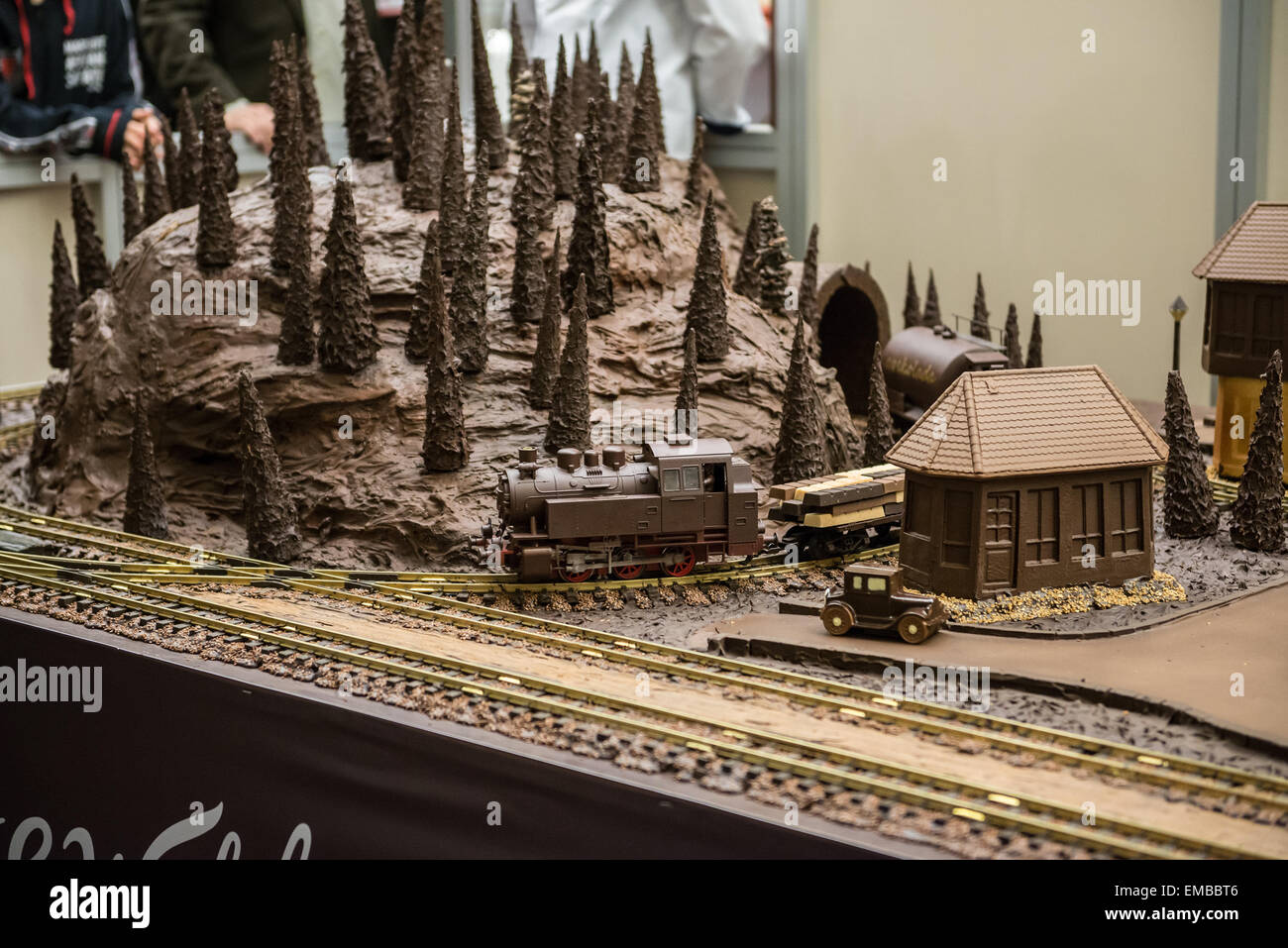 chocolate train and railway model made of 500 kg chocolate on ...